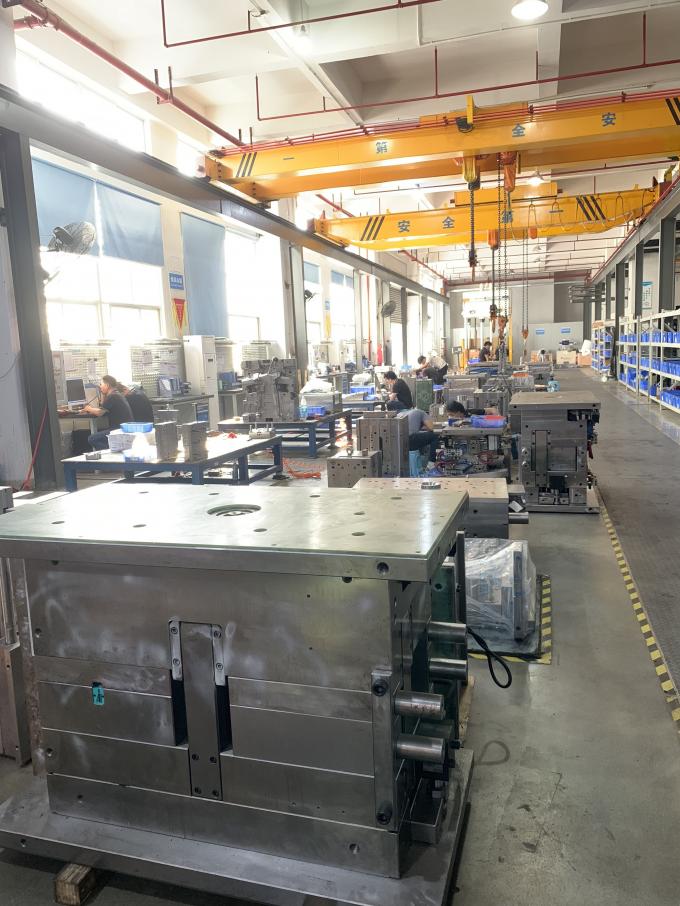 High Polish Cold Runner Multi Cavity Injection Molding