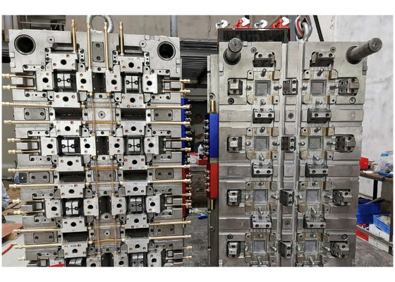 Multi Cavity Submarine Gate Injection Molding With Husky Hot Runner