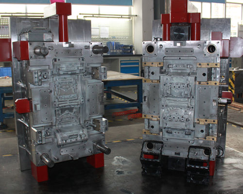 Quality Car Parts Mold & Plastic Auto Parts Mould factory from China